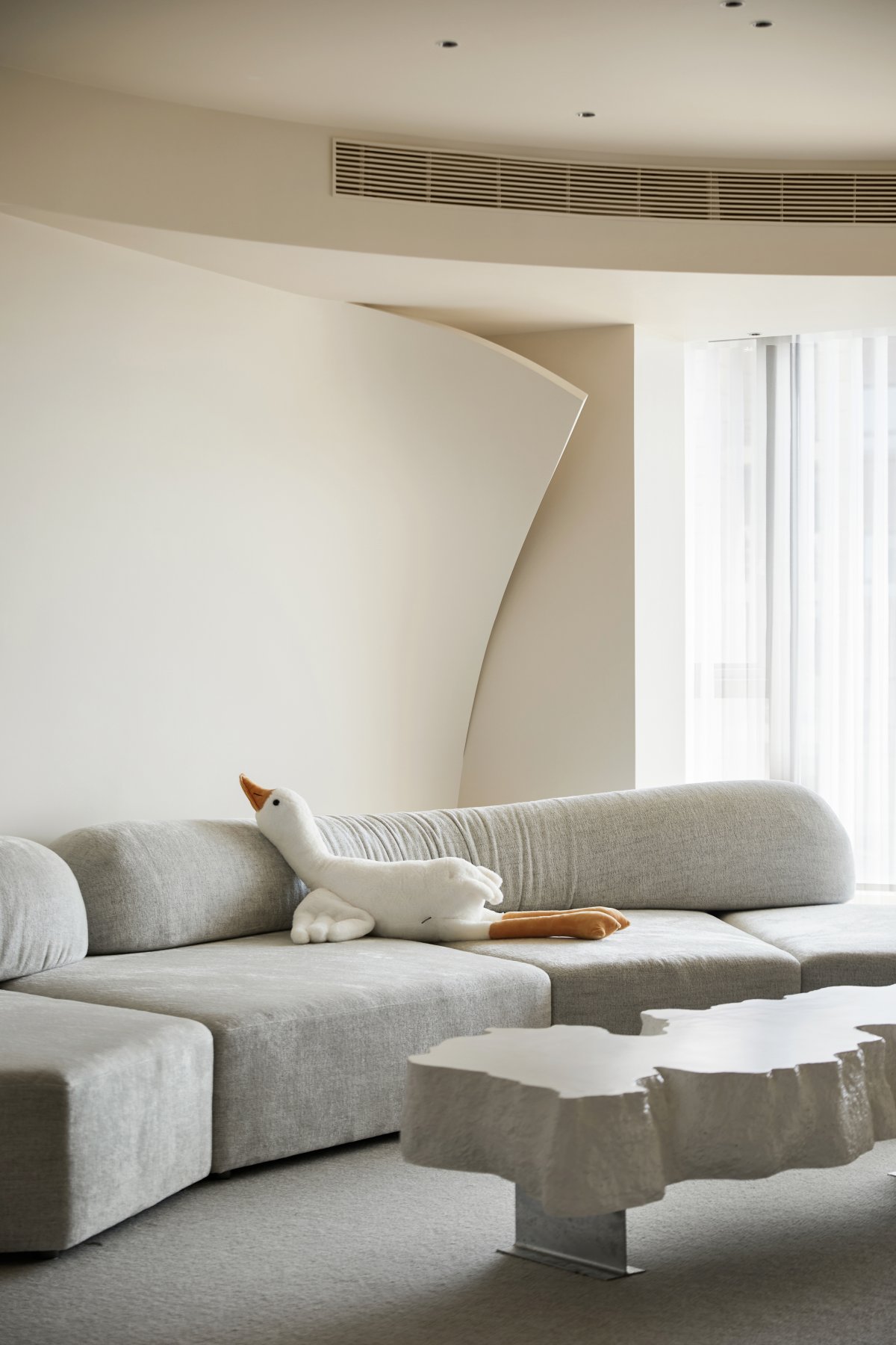 YinjiSpace - Shejin Space Design x Back and Forth